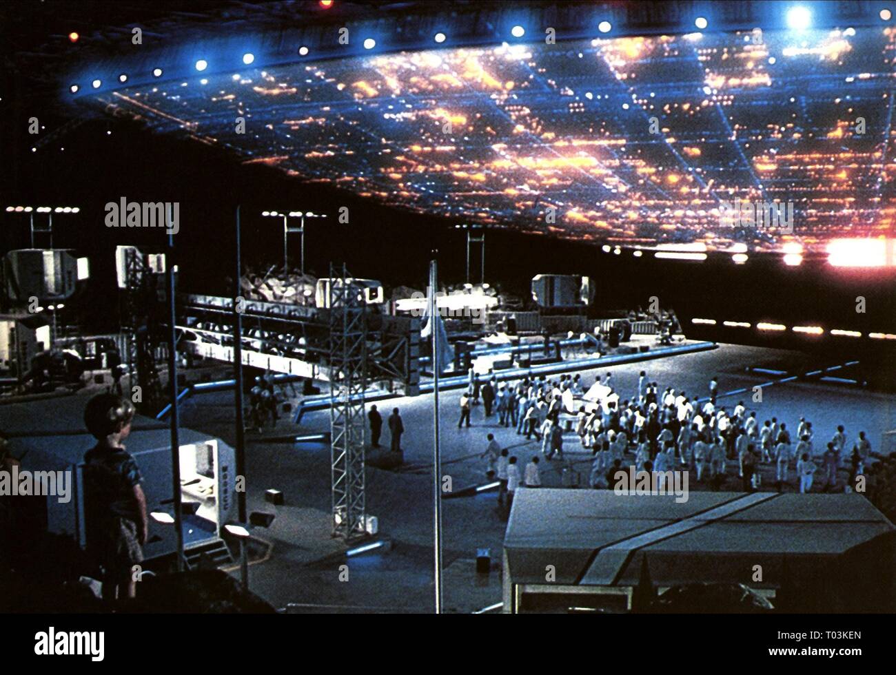 Close encounters of the third kind hi-res stock photography and images ...