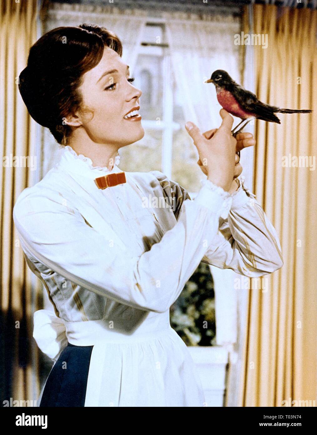 JULIE ANDREWS, MARY POPPINS, 1964 Stock Photo - Alamy