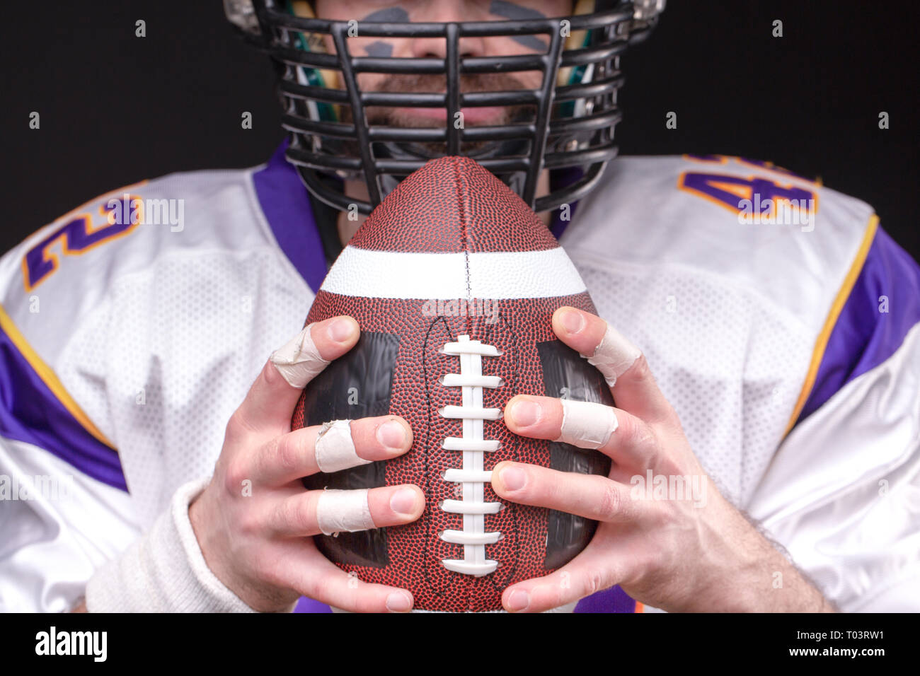 Footballer uniform hi-res stock photography and images - Alamy