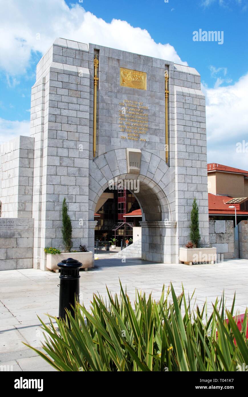 American battle monuments commission hi-res stock photography and ...