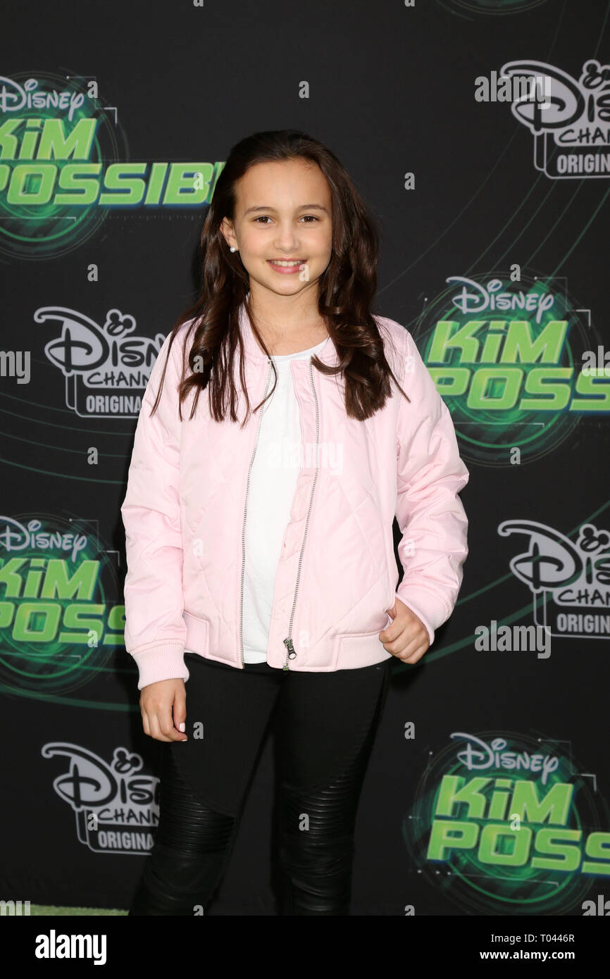 Kaylin hayman hi-res stock photography and images - Alamy