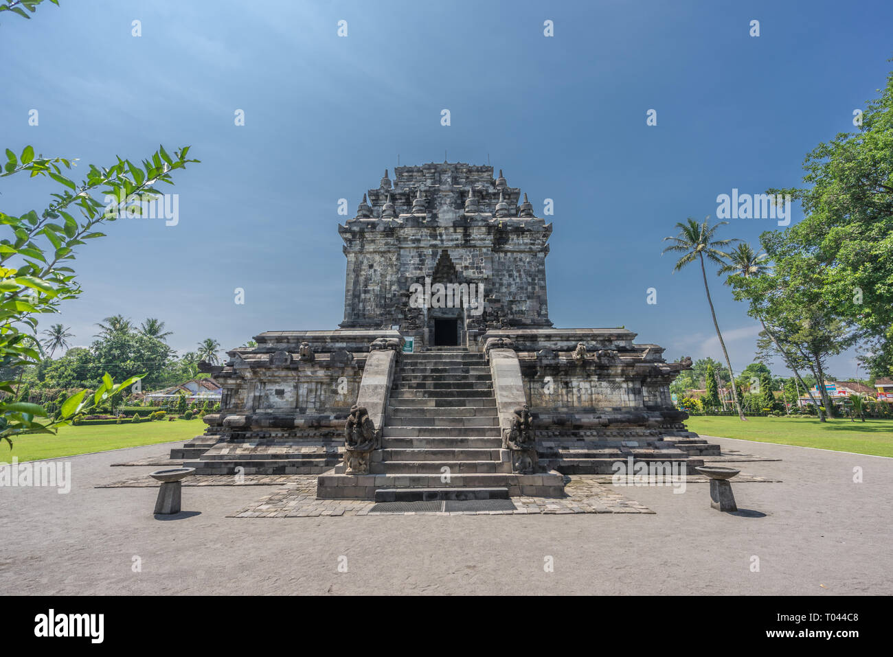Candi Mendut Temple, is a 9th century Buddhist temple located In ...