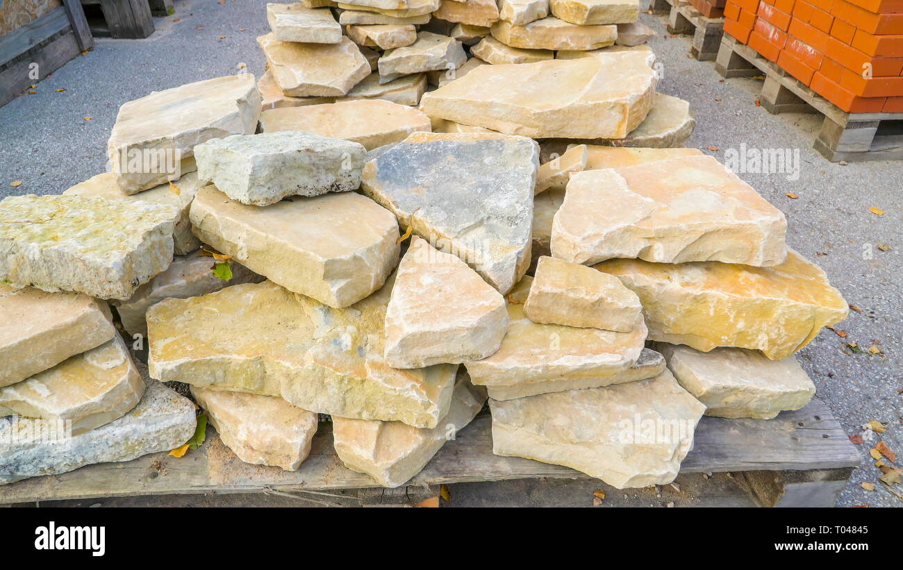 Lots of bricks hi-res stock photography and images - Alamy