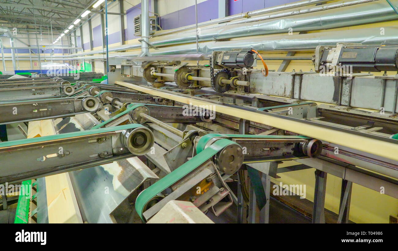 Big machines hi-res stock photography and images - Alamy