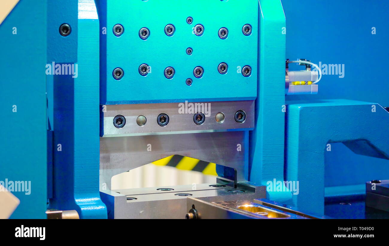 Tech bazaar hi-res stock photography and images - Alamy