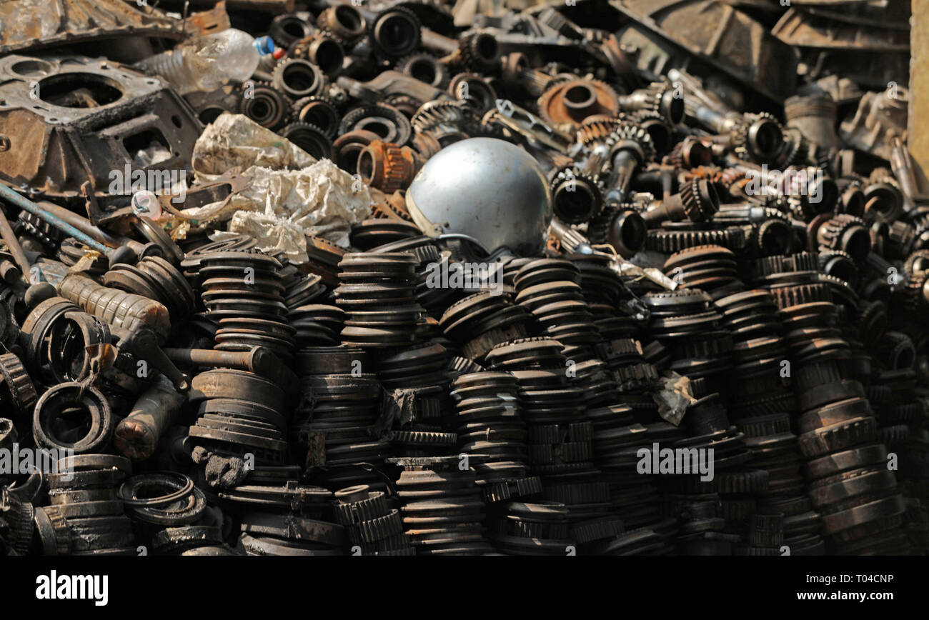 Car spare parts scrap Stock Photo - Alamy
