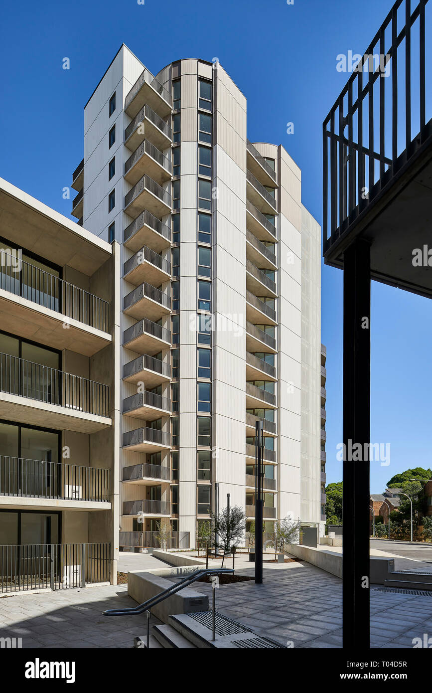 Durum silos building hi-res stock photography and images - Alamy