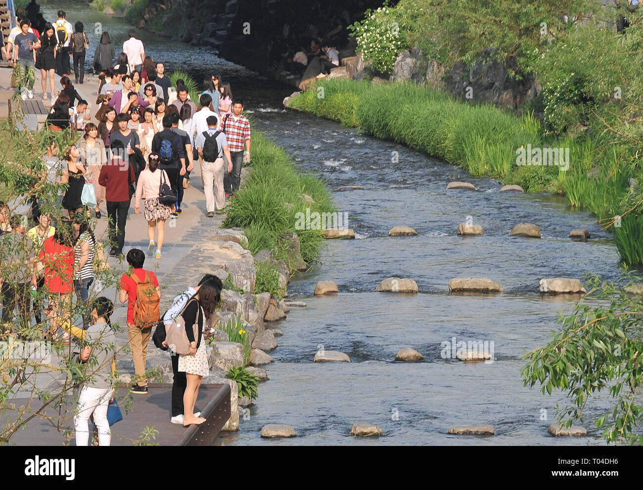 Cheonggyecheon river, Seoul, South Korea Stock Photo - Alamy