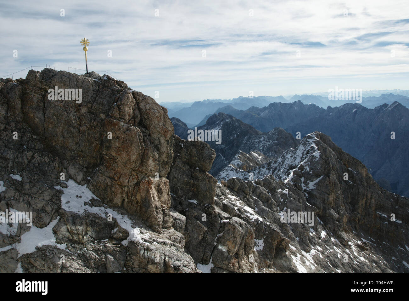 view top of the mountain Zugspitze Stock Photo - Alamy