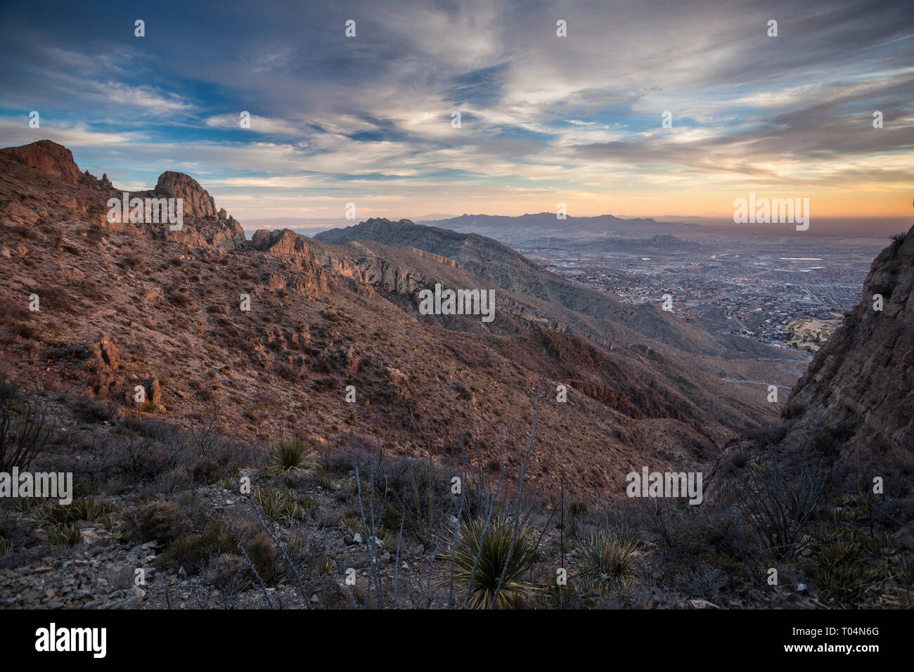Texas sunset el paso hi-res stock photography and images - Alamy
