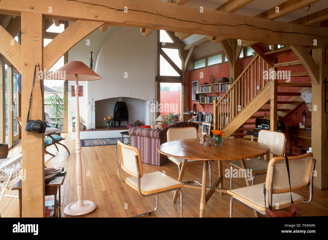 Wooden barn conversion hi-res stock photography and images - Alamy