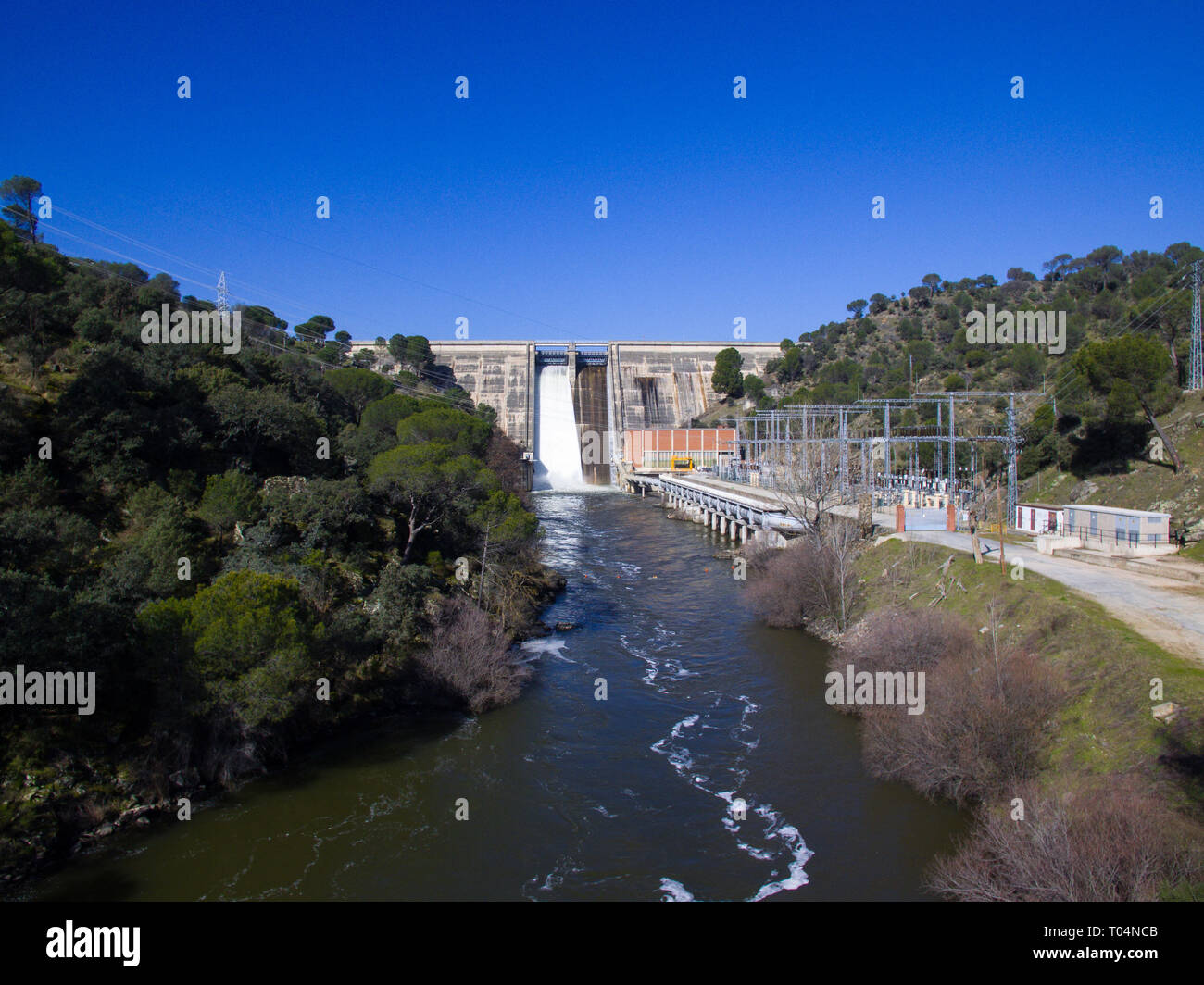 Aerial view dam hi-res stock photography and images - Alamy