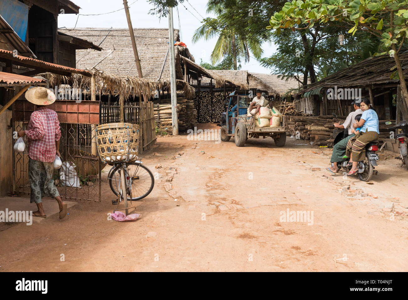 Rural village life in a small town in Myanmar (Burma Stock Photo - Alamy