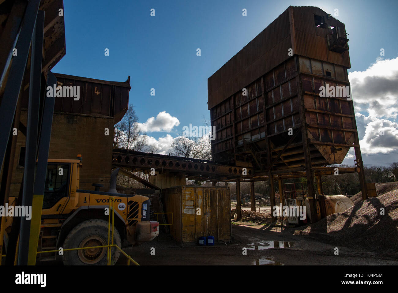 Cemex UK Eversley Concrete Plant, Quarry & Landfill Stock Photo - Alamy