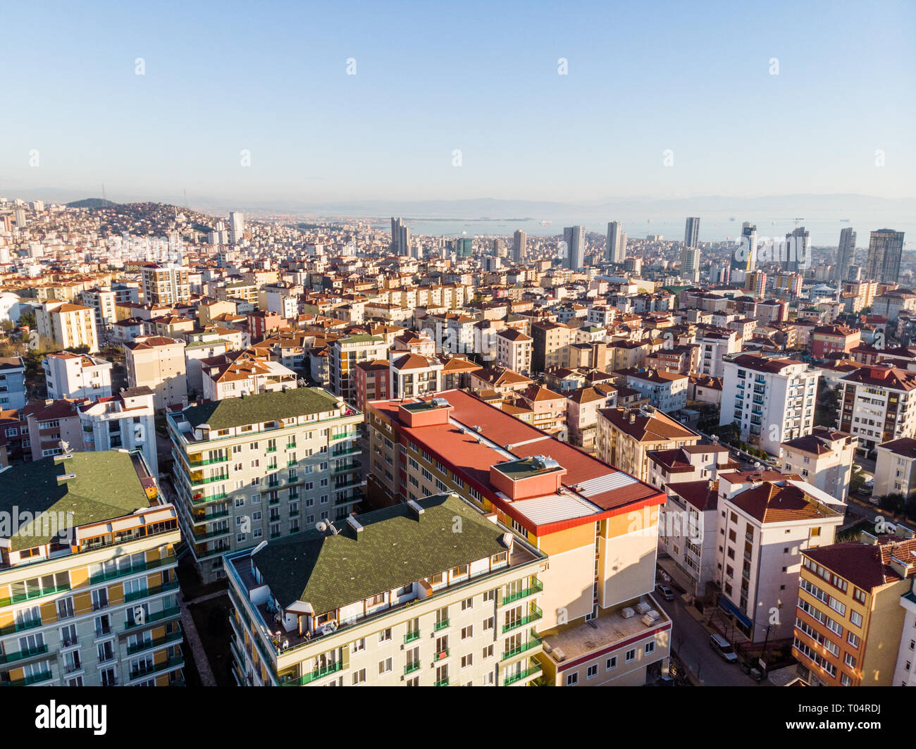 Unplanned city hi-res stock photography and images - Alamy