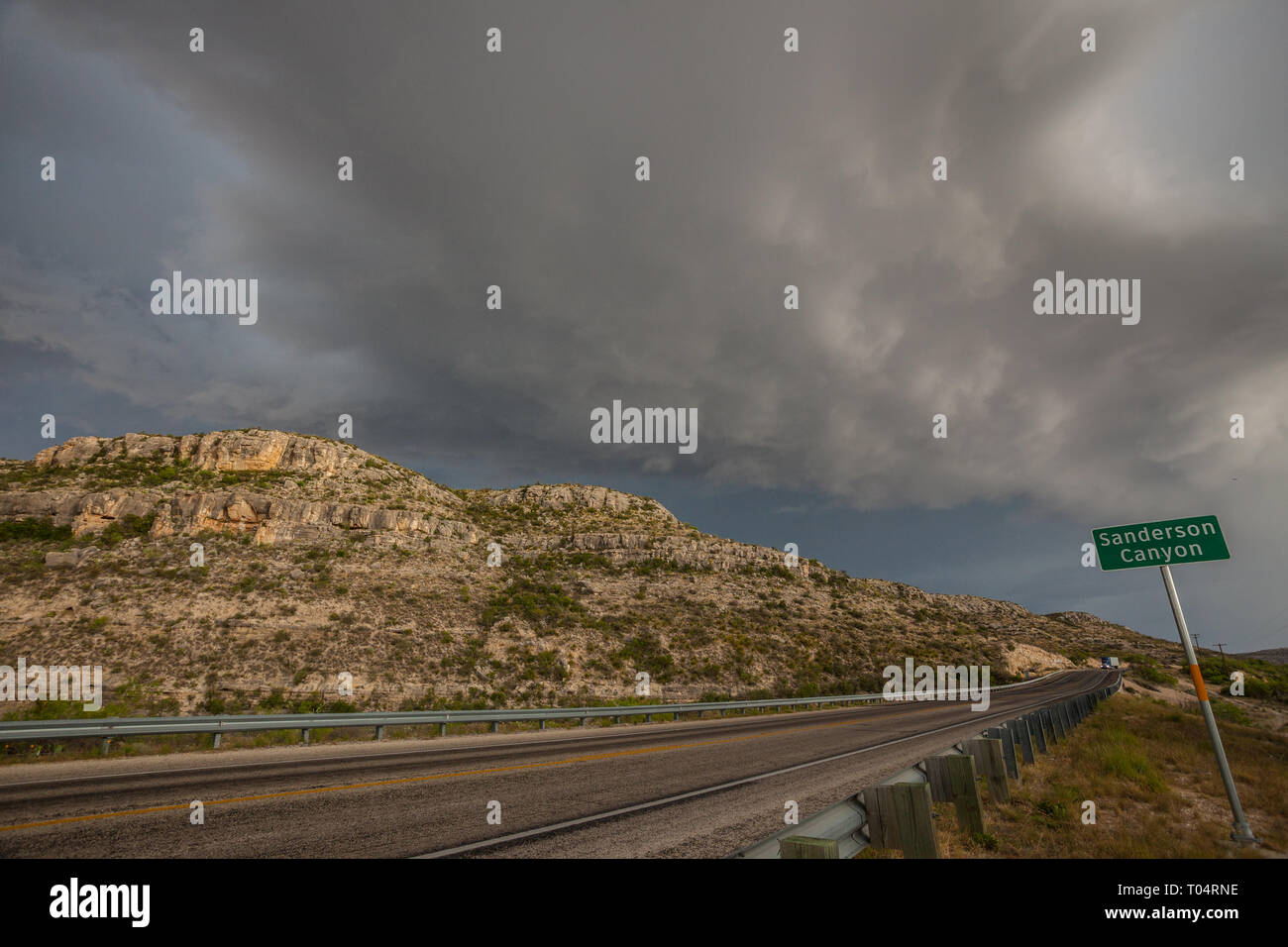 Sanderson hi-res stock photography and images - Alamy