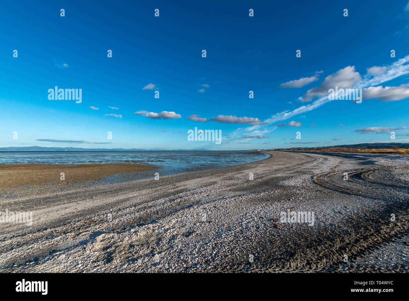 Camper beach new zealand hi-res stock photography and images - Alamy