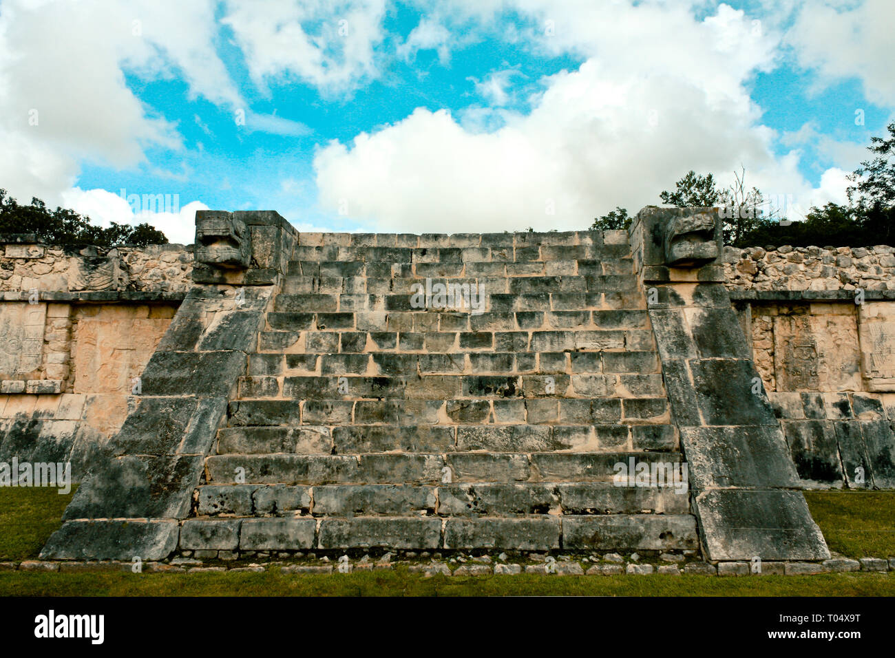 Mexican bricks hi-res stock photography and images - Alamy