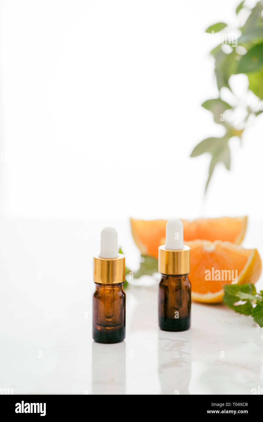 Citrus oils hi-res stock photography and images - Alamy
