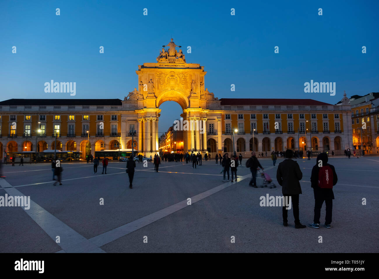 Arco triunfo lisbon portugal europe hi-res stock photography and images ...