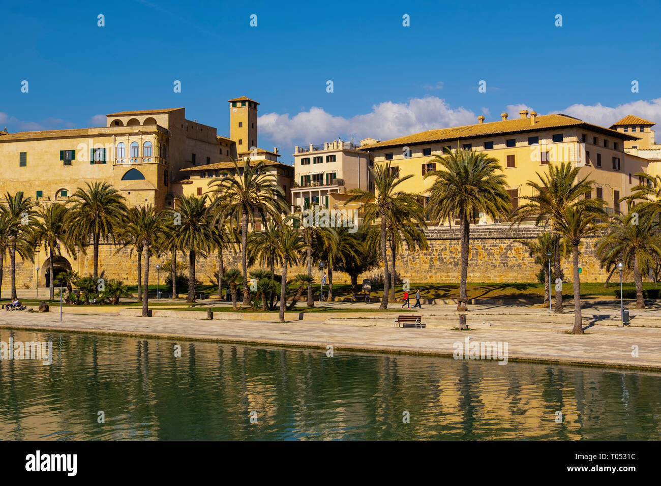 Parc del Mar and historic center, Palma de Mallorca. Majorca, Balearic ...