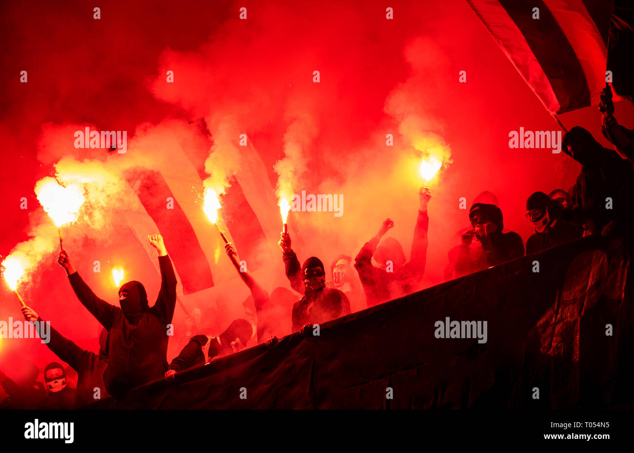Flare red smoke fire crowd football hi-res stock photography and images ...