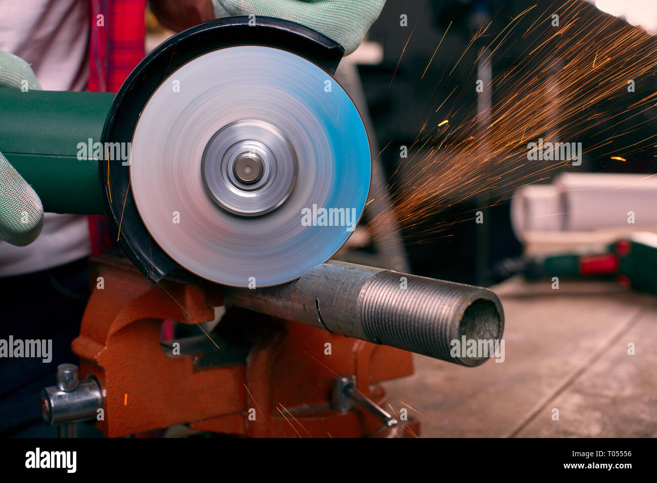 Pipe fitter equipment hi-res stock photography and images - Alamy