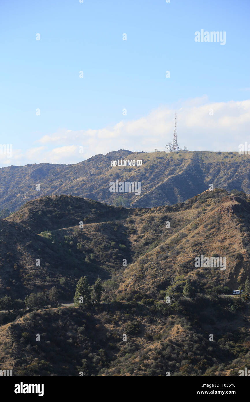 Hollywood Sign, Mount Lee, Griffith Park, Hollywood Hills, Santa Monica ...