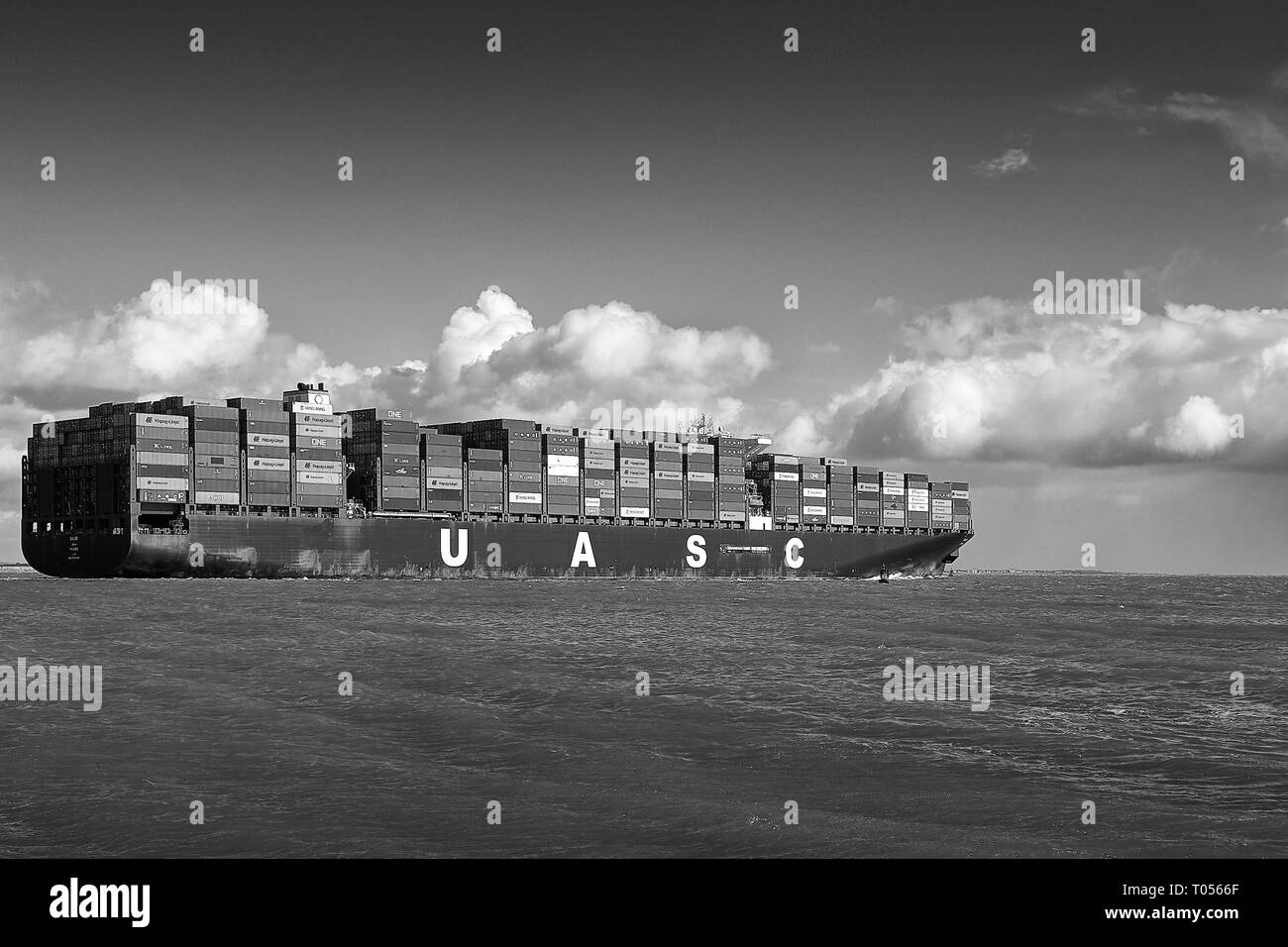 Black & White Image Of The Fully Loaded Ultra-Large UASC Container Ship ...