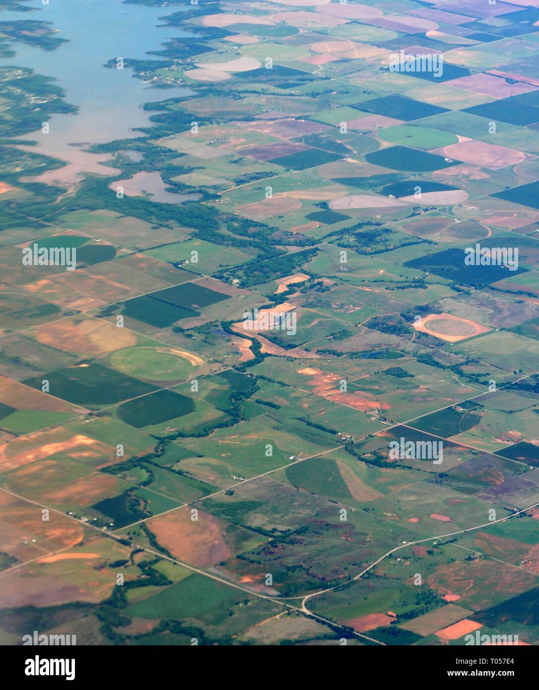 Aerial view of sprawling farmlands en route to Dallas, Texas Stock ...