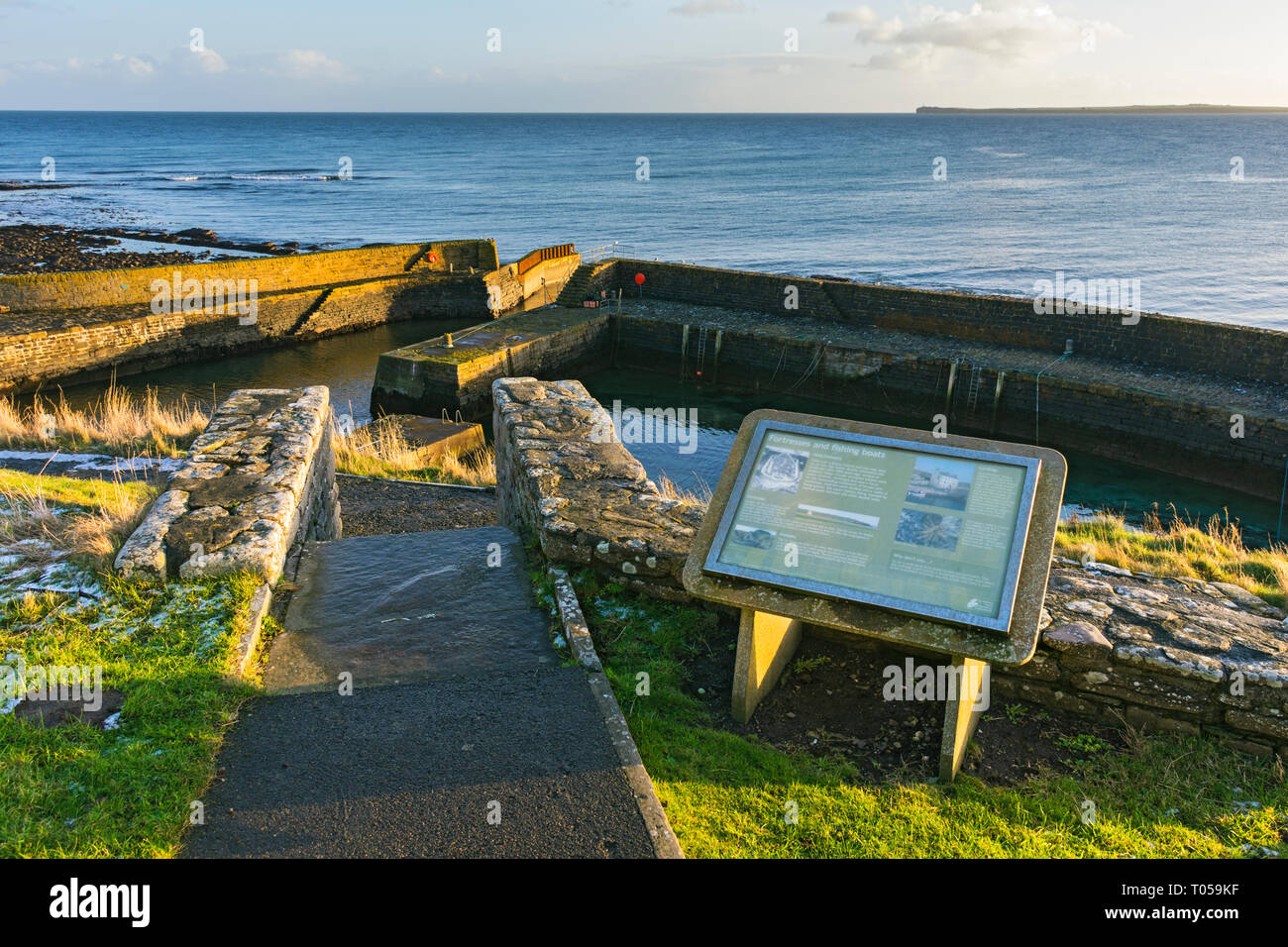 The harbour at Keiss, built c1820. Caithness, Scotland, UK Stock Photo ...