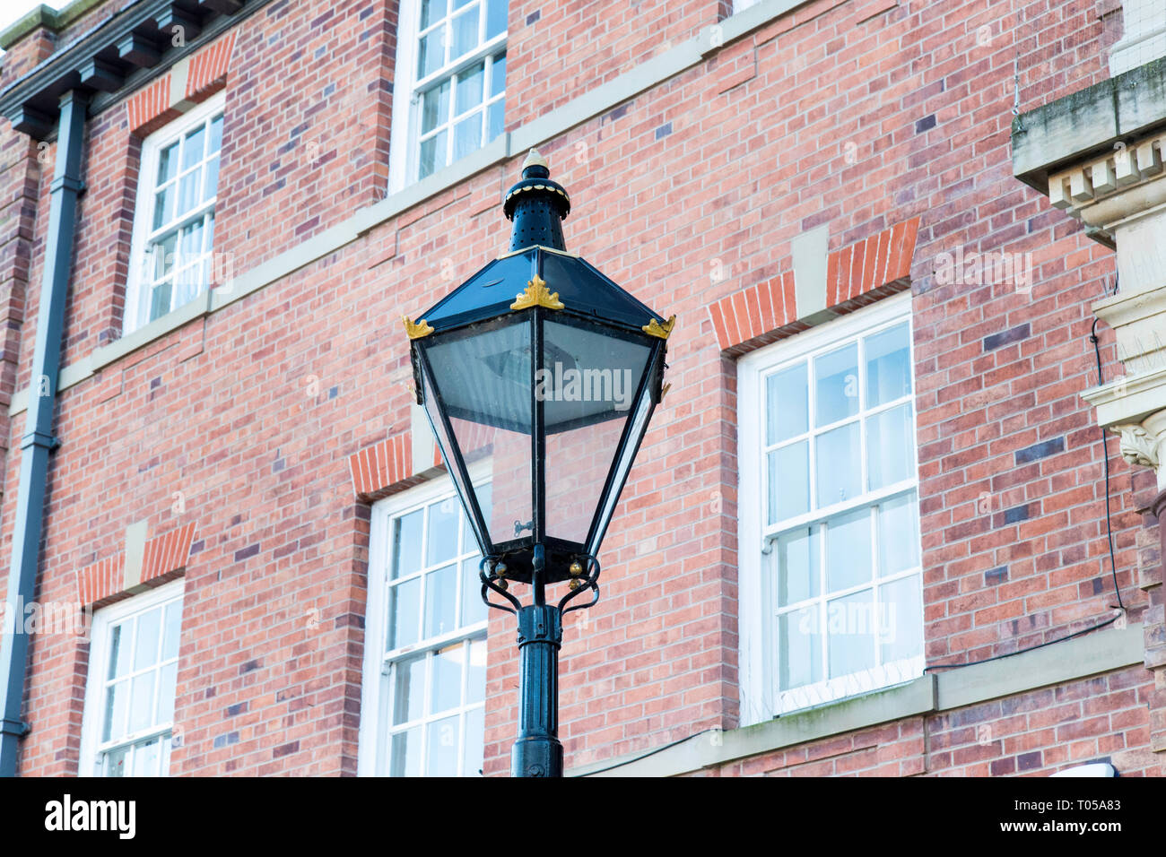 An old Street lamp in Retford, Nottinghamshire, England Stock Photo - Alamy