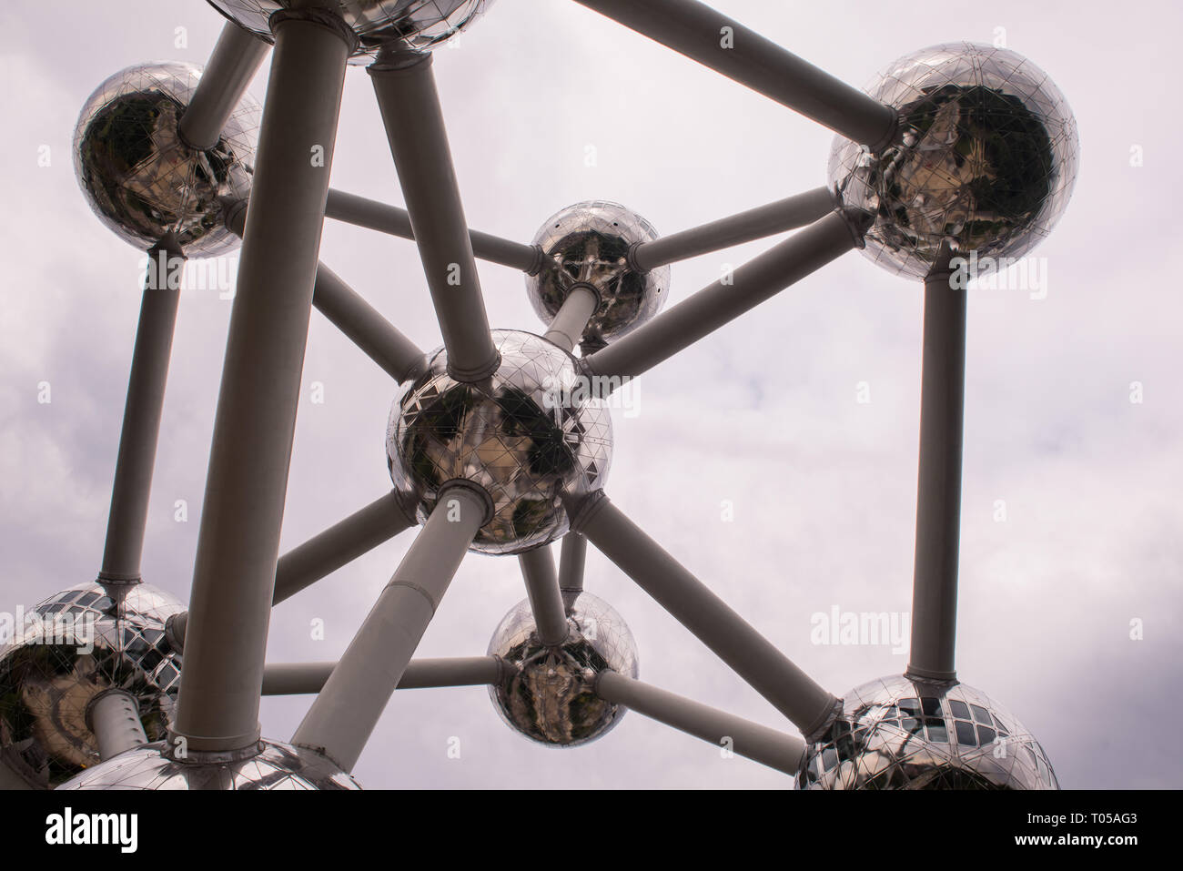 picture of the Atomium building in Brussels Stock Photo - Alamy