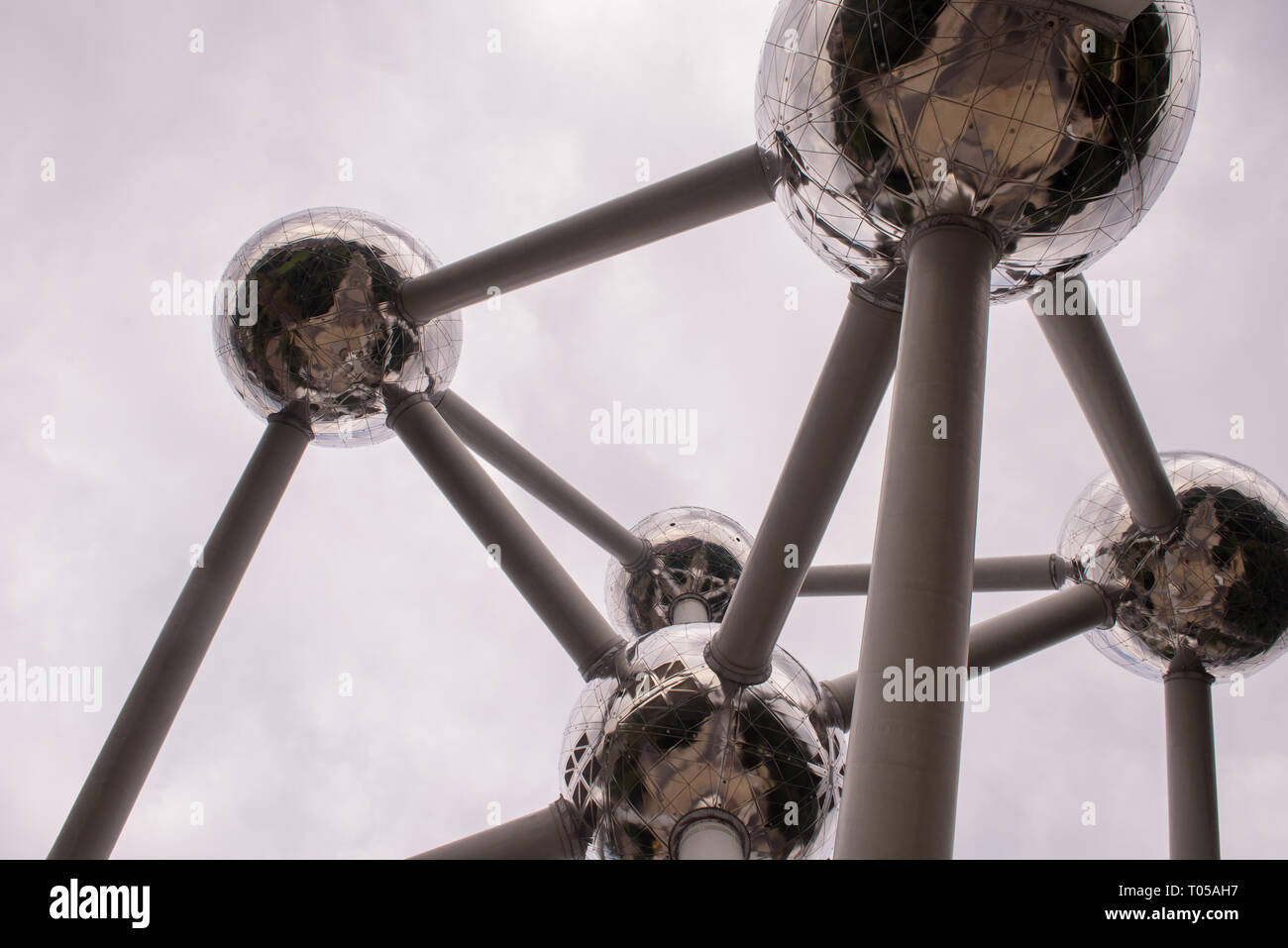 picture of the Atomium building in Brussels Stock Photo - Alamy