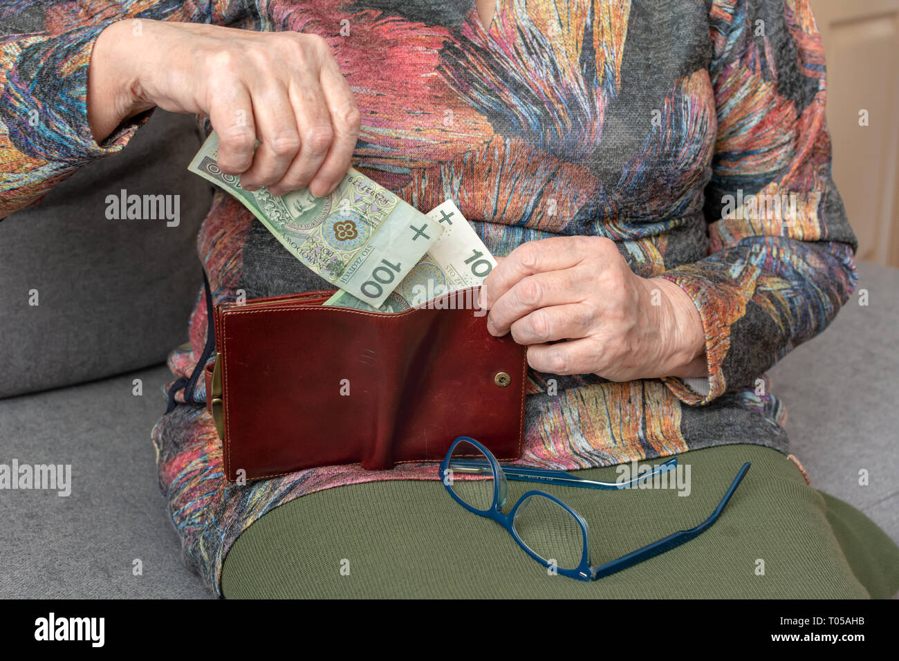 Pensioner hands hi-res stock photography and images - Alamy