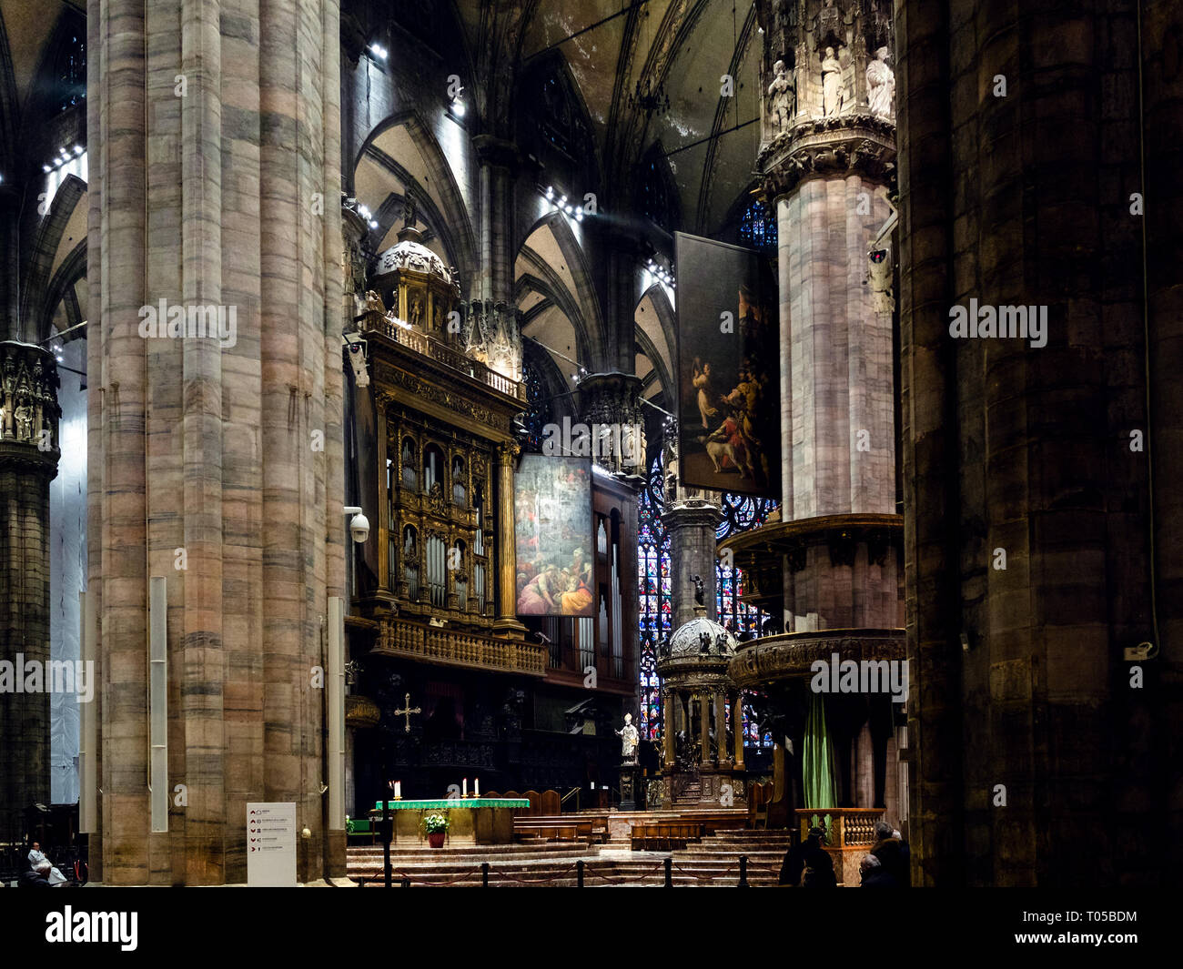 Cattedrale metropolitana della nativita della beata vergine maria hi ...