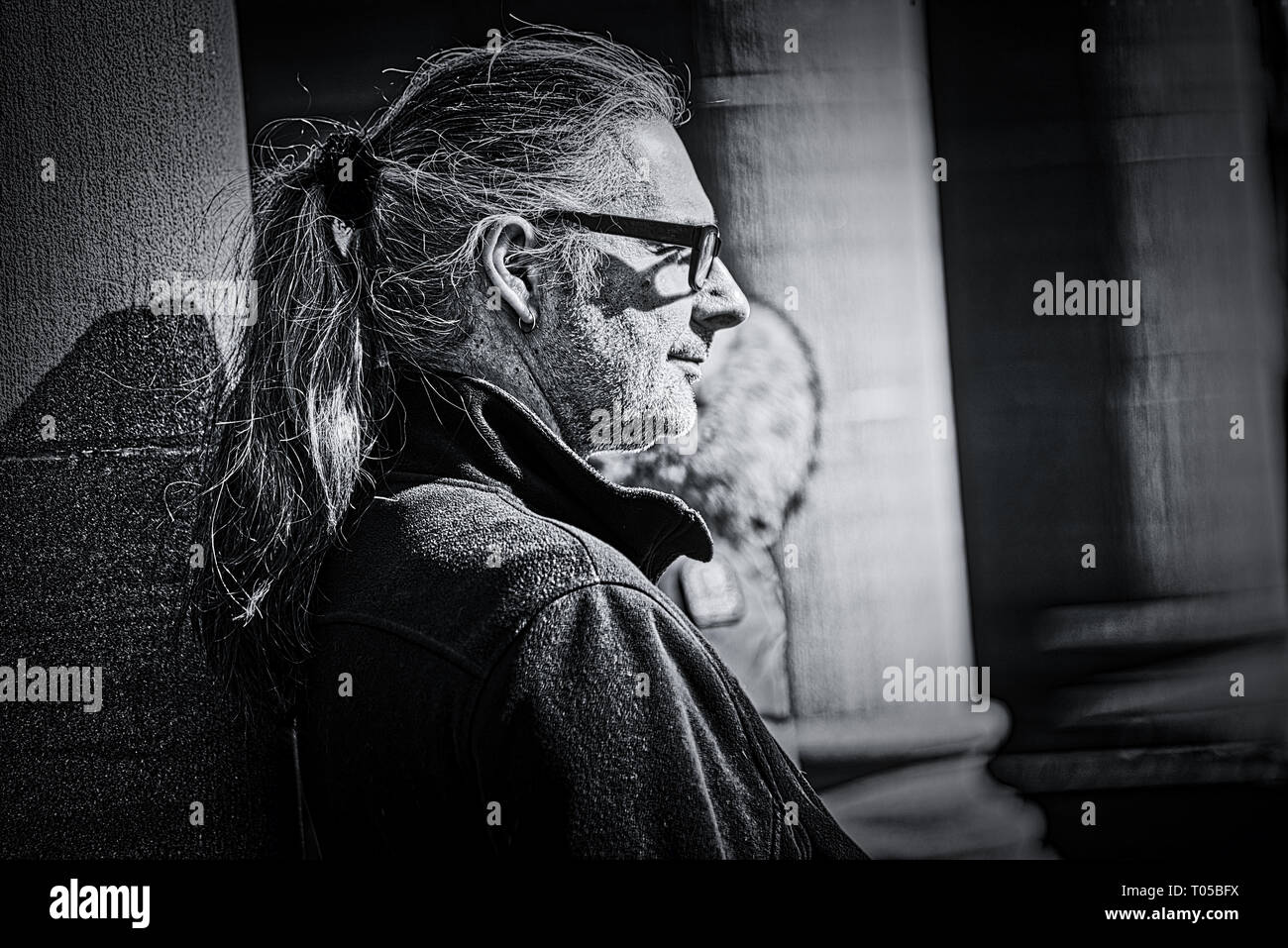 Street Portraits in Black and White Dramatic Stock Photo - Alamy