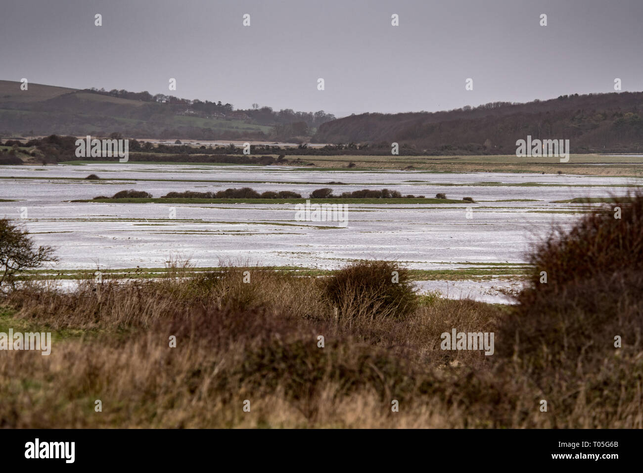 Estuary flood plain hi-res stock photography and images - Alamy