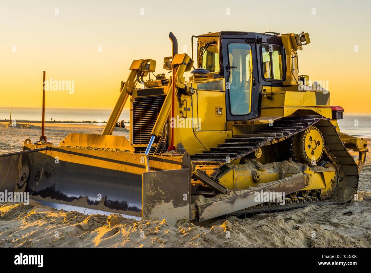 Hydraulic Excavator On A Beach High Resolution Stock Photography and ...