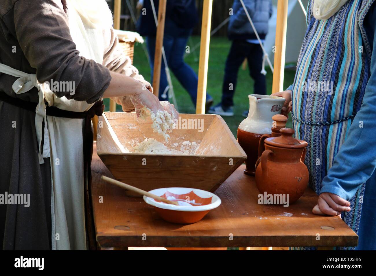 Pregnant doe hi-res stock photography and images - Alamy