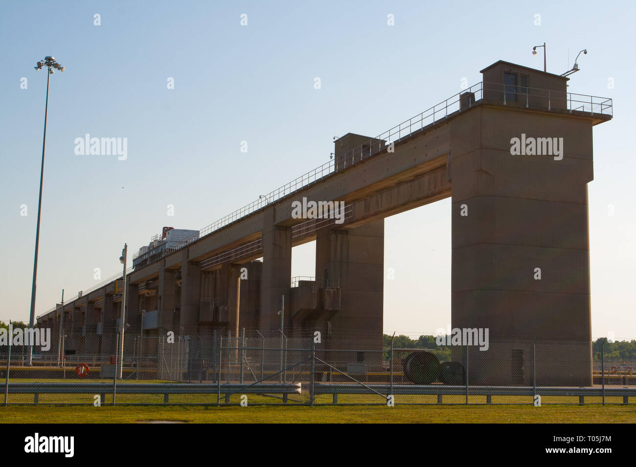 Newburgh Lock & Dam, Indiana Stock Photo - Alamy