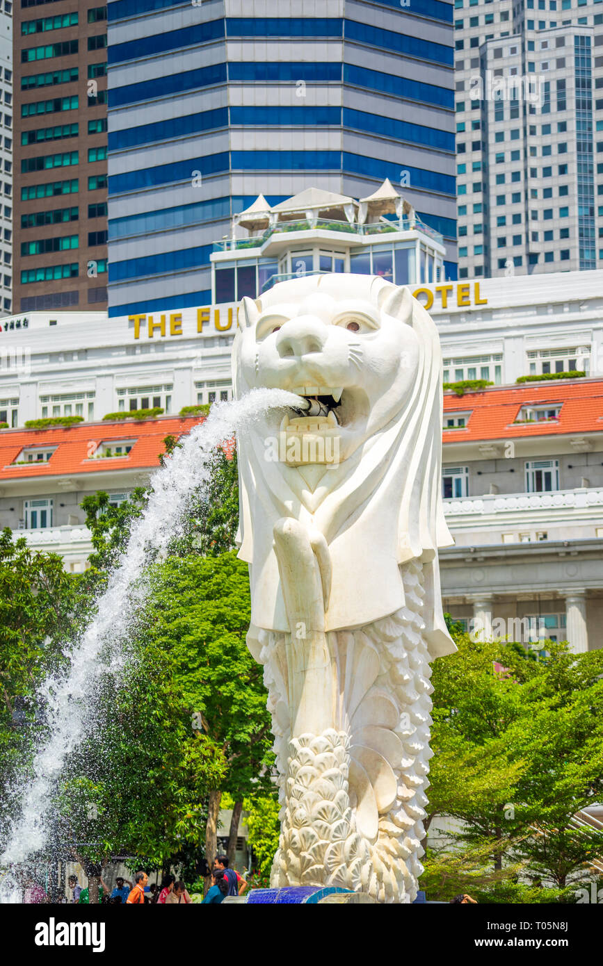 Merlion Front View