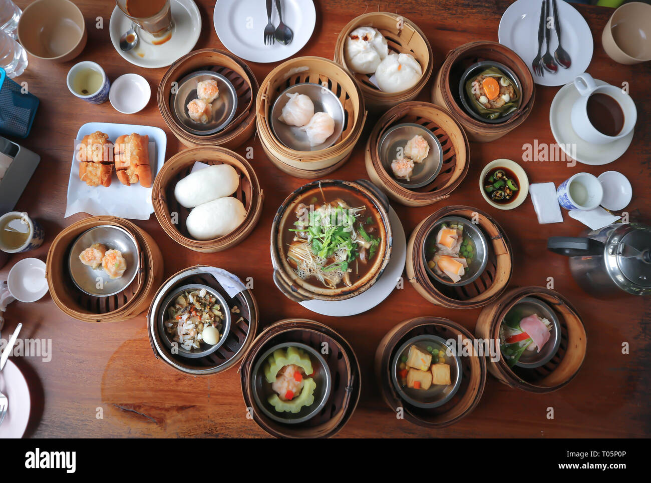 Chinese stuffed bun, steamed dumpling or Chinese stuffed dumpling Stock ...