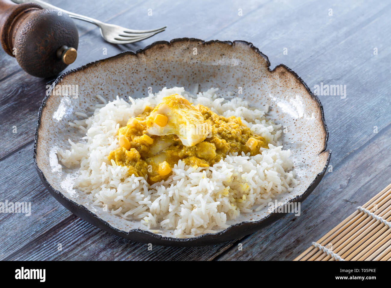 Haddock and rice bowl hi-res stock photography and images - Alamy