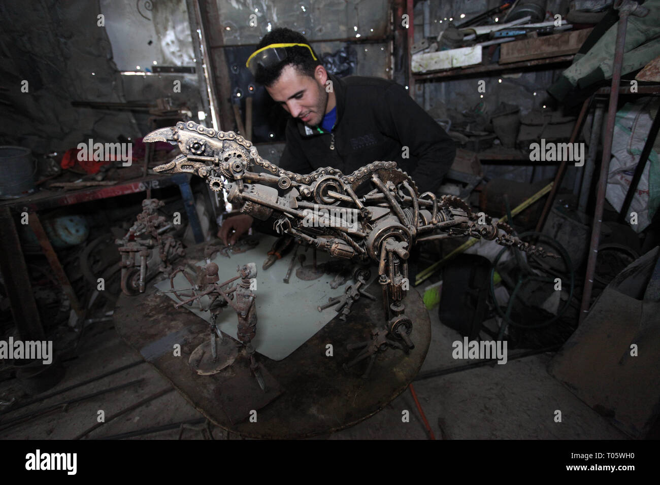 Gaza City, Gaza Strip, Palestinian Territory. 17th Mar, 2019. Anas ...