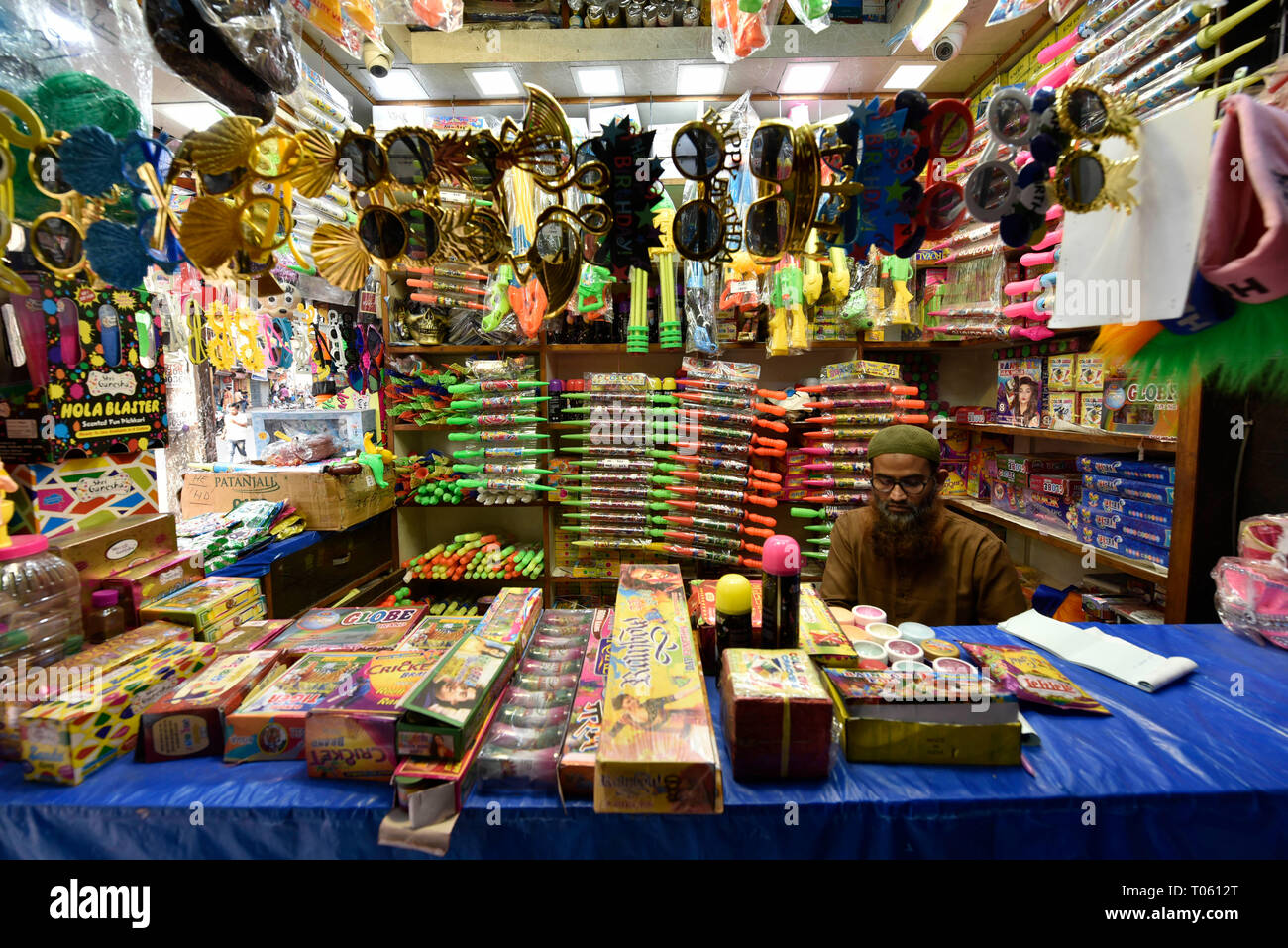 Holi items hi-res stock photography and images - Alamy