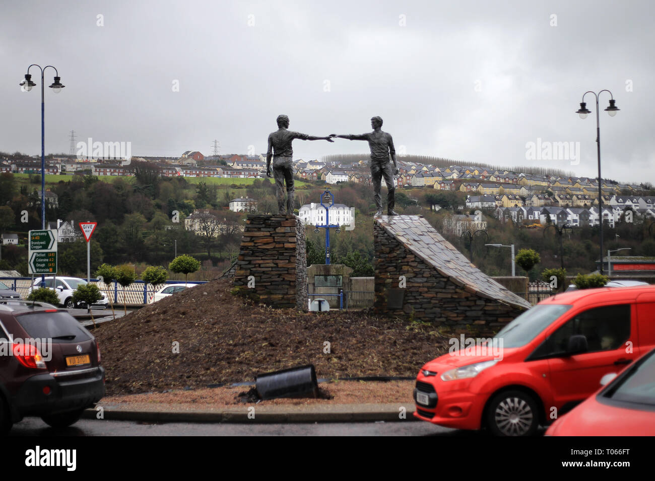 Lord saville bloody sunday hi-res stock photography and images - Alamy