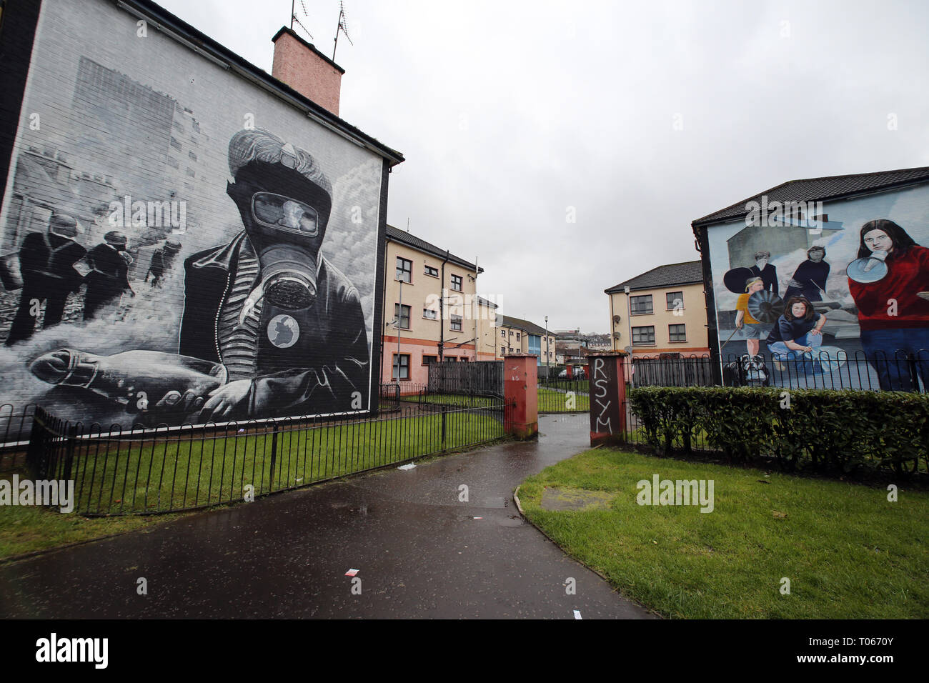 Lord saville bloody sunday hi-res stock photography and images - Alamy