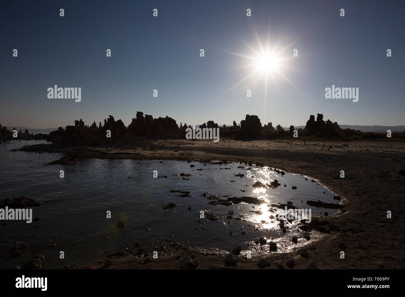Sunrise over one of the small bays in the South Tufa Area, Mono Lake ...