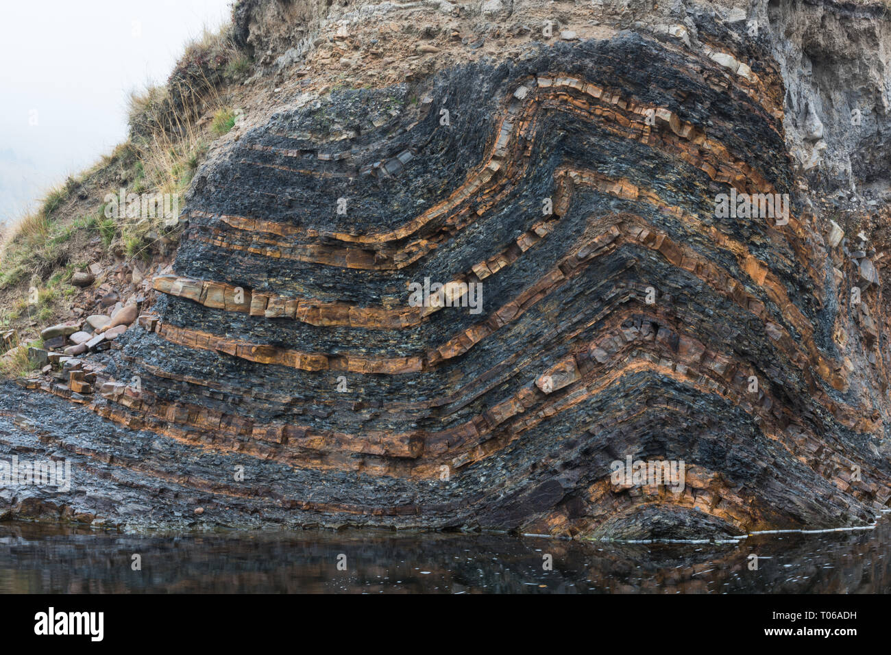 Rock strata hi-res stock photography and images - Alamy